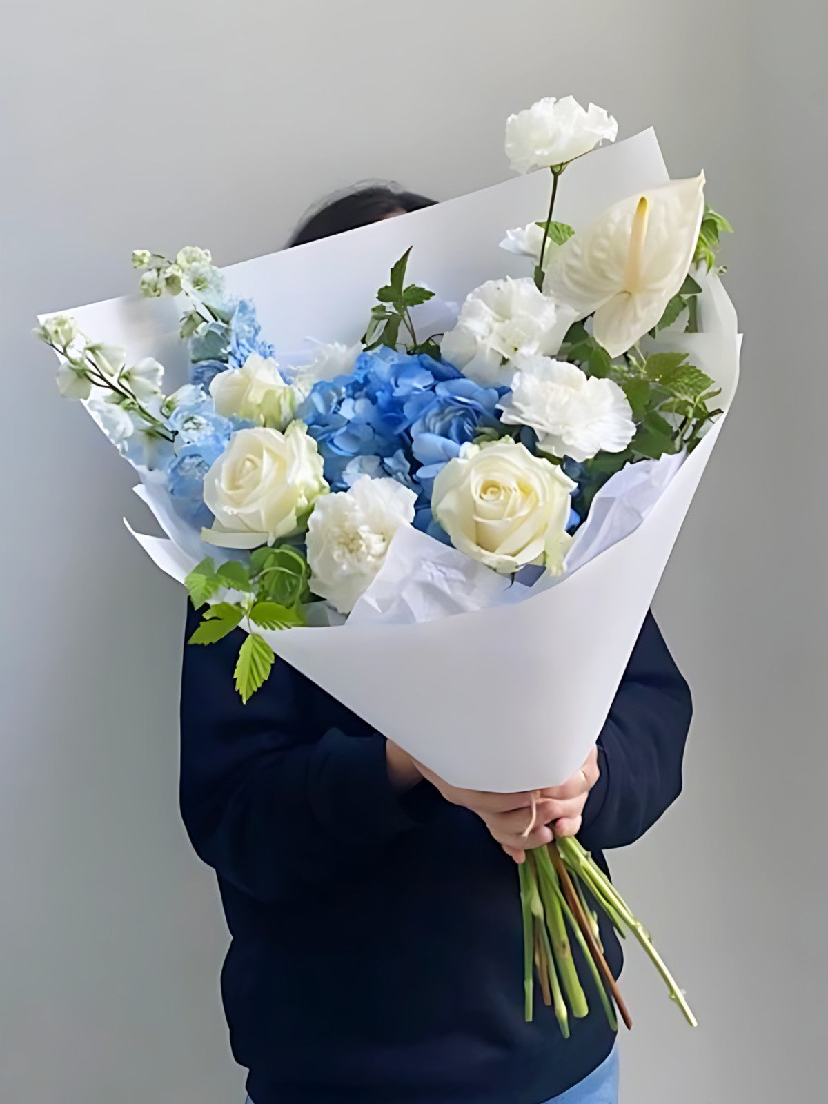 Graduation Flowers | Blue & White Bouquet | Same-Day London Delivery